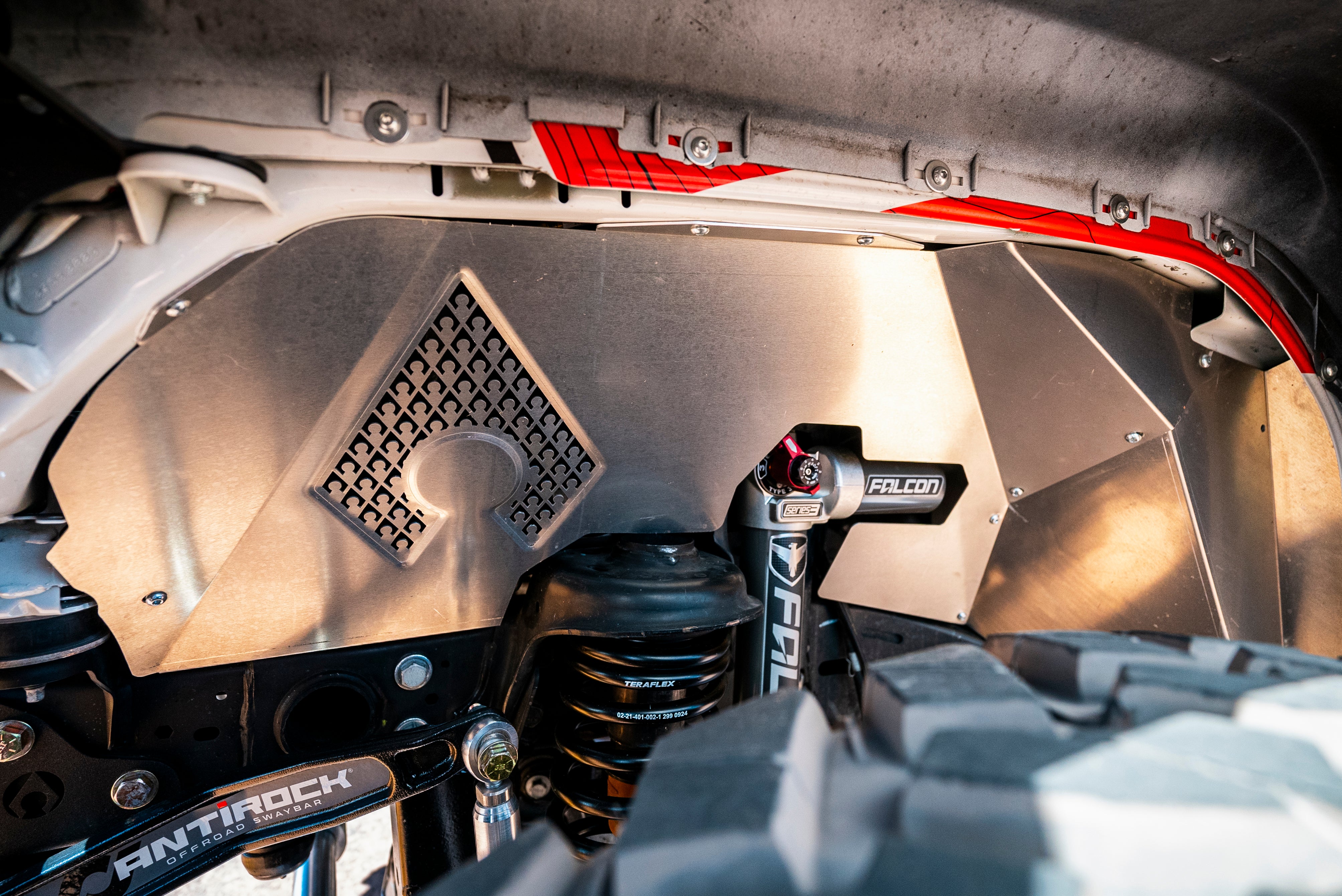 JL/JT All Engine Types Front Inner Fenders for FALCON SHOCKS - Vented ...