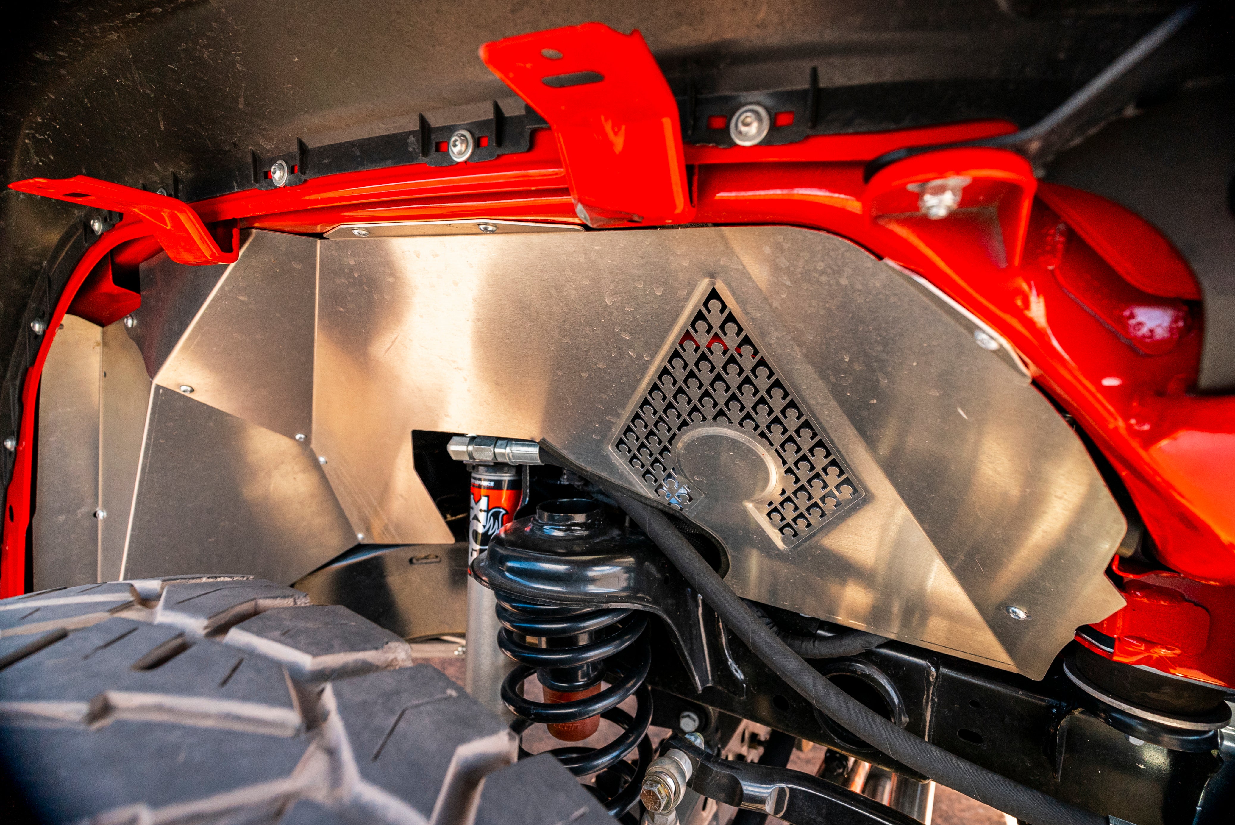 JL / JT Front Inner Fenders - All Engines - Vented– Artec Industries